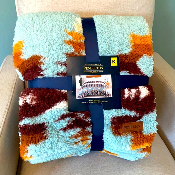 Pendleton | Bedding | Pendleton Blanket 12 In X 92 In Sherpa Fleece ...
